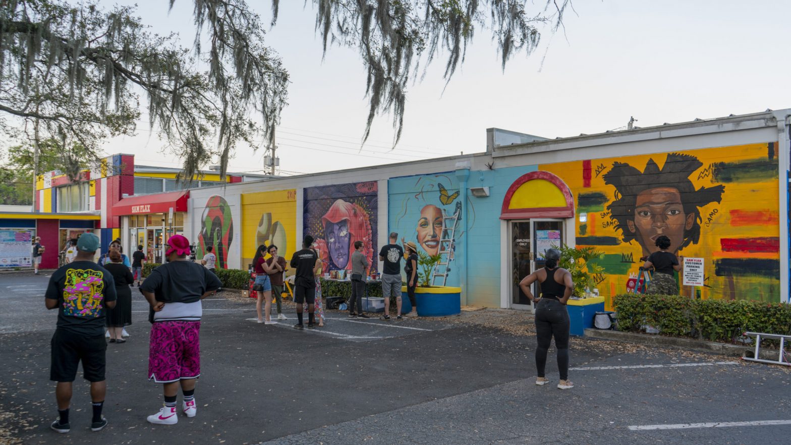 Thank you to Sam Flax for sponsoring this year's Jingle Mills.